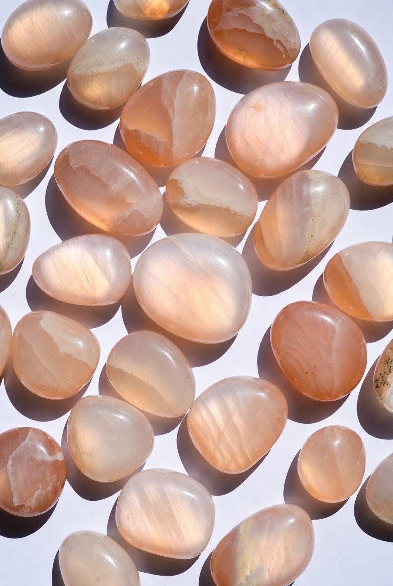 PEACH MOONSTONE TUMBLED GEMSTONES – TRUE NATURE STORE